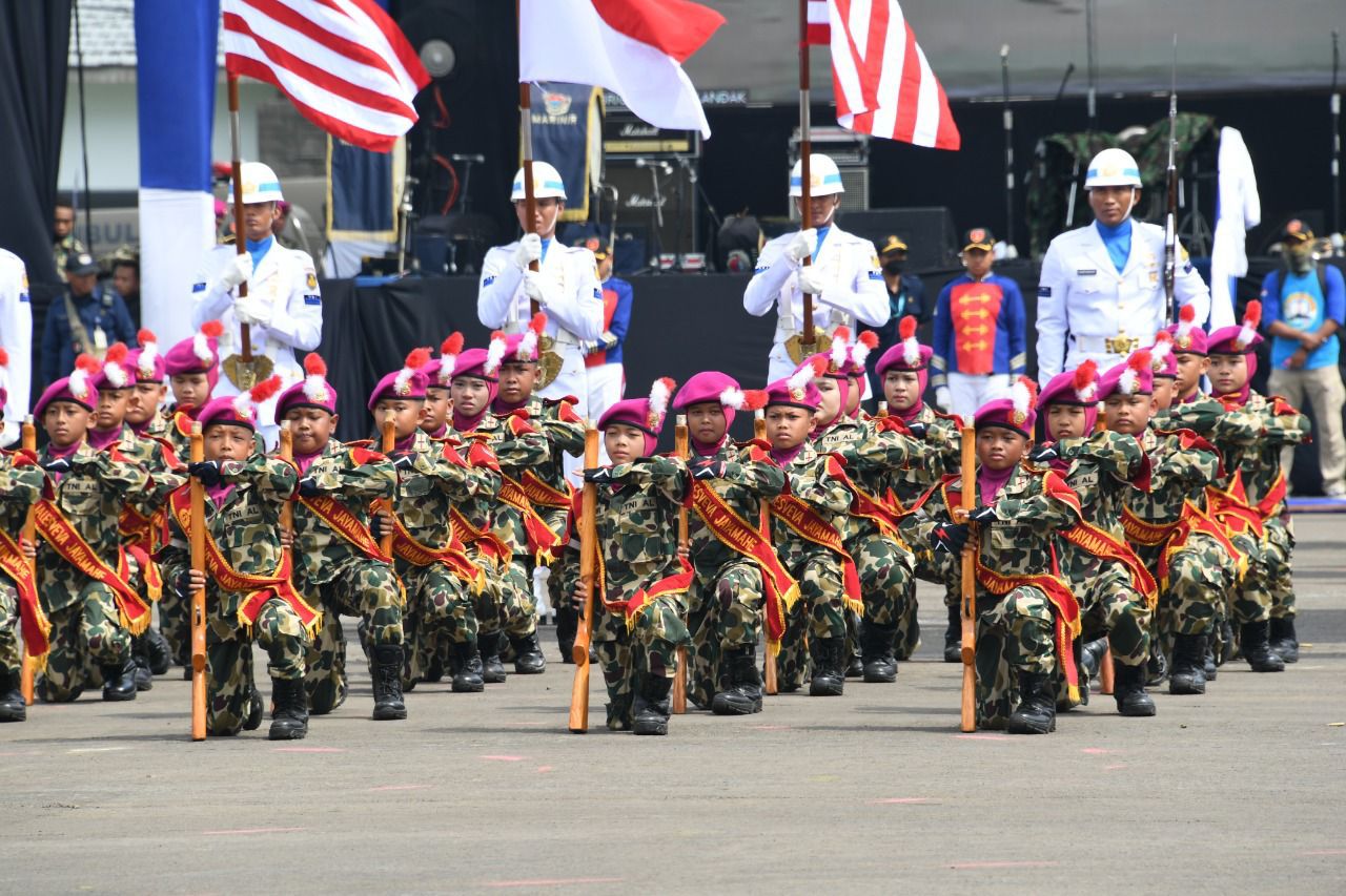 Marinir Hadir Sebagai Solusi Saat Rakyat dan Negara Ini Membutuhkan ...