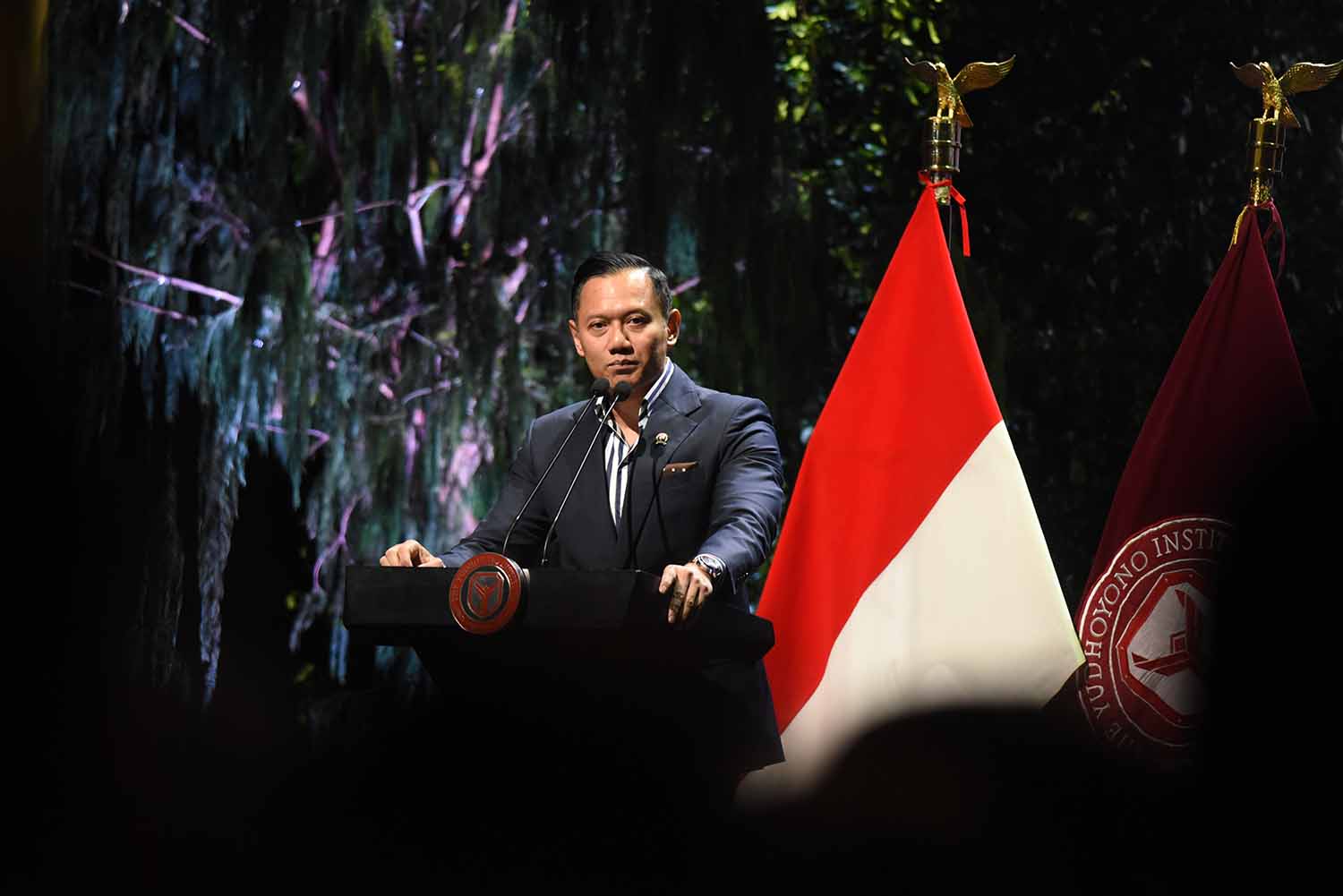 SBY Luncurkan Video Musik “Save Our World” - Teritorial.Com